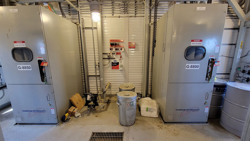 Four 1 MW / 1000 kW Waukesha APG1000 16V150LTD Natural Gas Generators ...