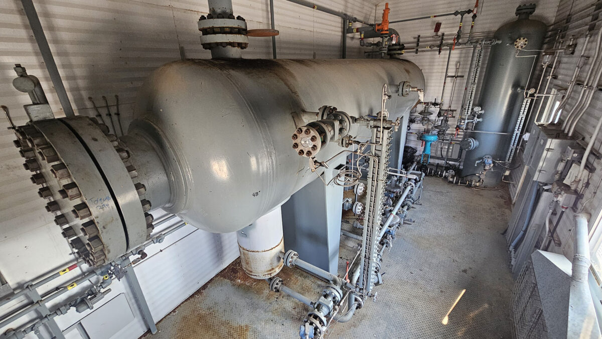 48” OD x 18’ 1435 psi Sour Horizontal Separator Package w/ HC & Water ...