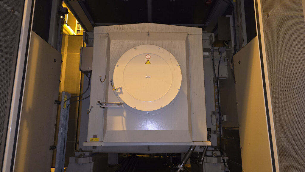 Used (~13k hrs) Solar Titan 130 15MW 13.8kV 60Hz Gas Turbine Generator ...