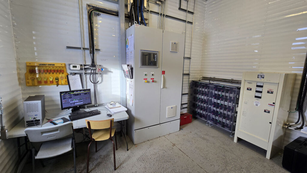 Used (~13k hrs) Solar Titan 130 15MW 13.8kV 60Hz Gas Turbine Generator ...